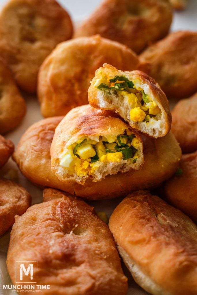Super Easy Mom's Piroshki Recipe (Video) - Munchkin Time