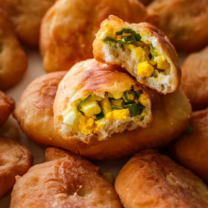 Super Easy Mom's Piroshki Recipe (Video) - Munchkin Time