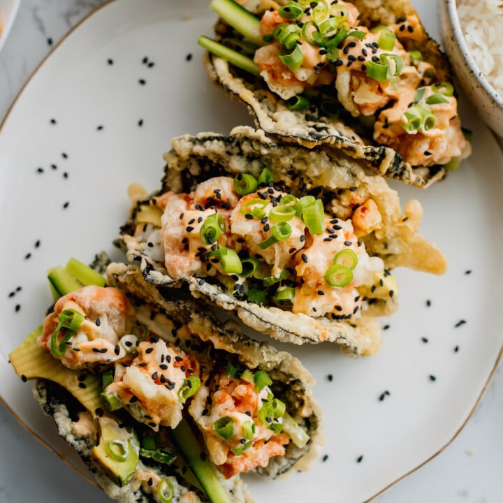 The Best Salmon Tempura Sushi Taco - Munchkin Time