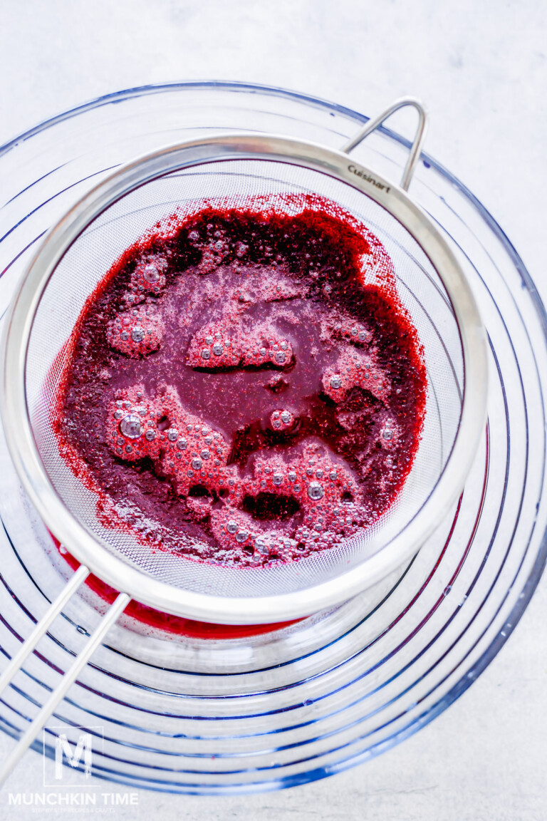 How to Make the Best Huckleberry Lemonade - Munchkin Time