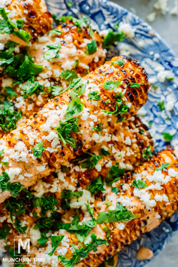 Grilled Mexican Street Corn with Creamy Sauce - Munchkin Time